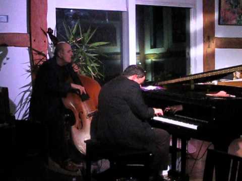 Maple Leaf by The Dave Solazzo Duo - YouTube