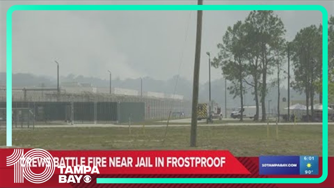 Crews battle fire in Polk County near jail in Frostproof - YouTube