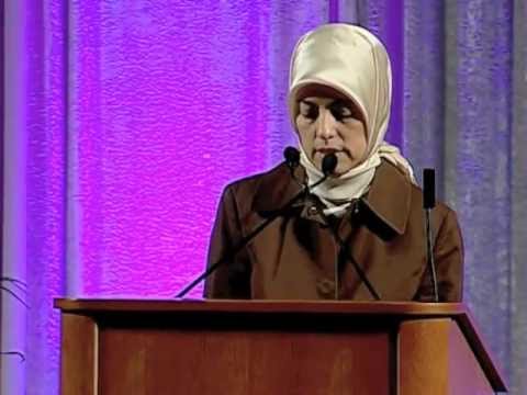 Dr. Merve Kavakci-Islam - \