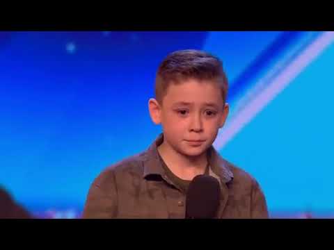 Calum Courtney takes on ICONIC Michael Jackson song | Auditions Week 1 ...