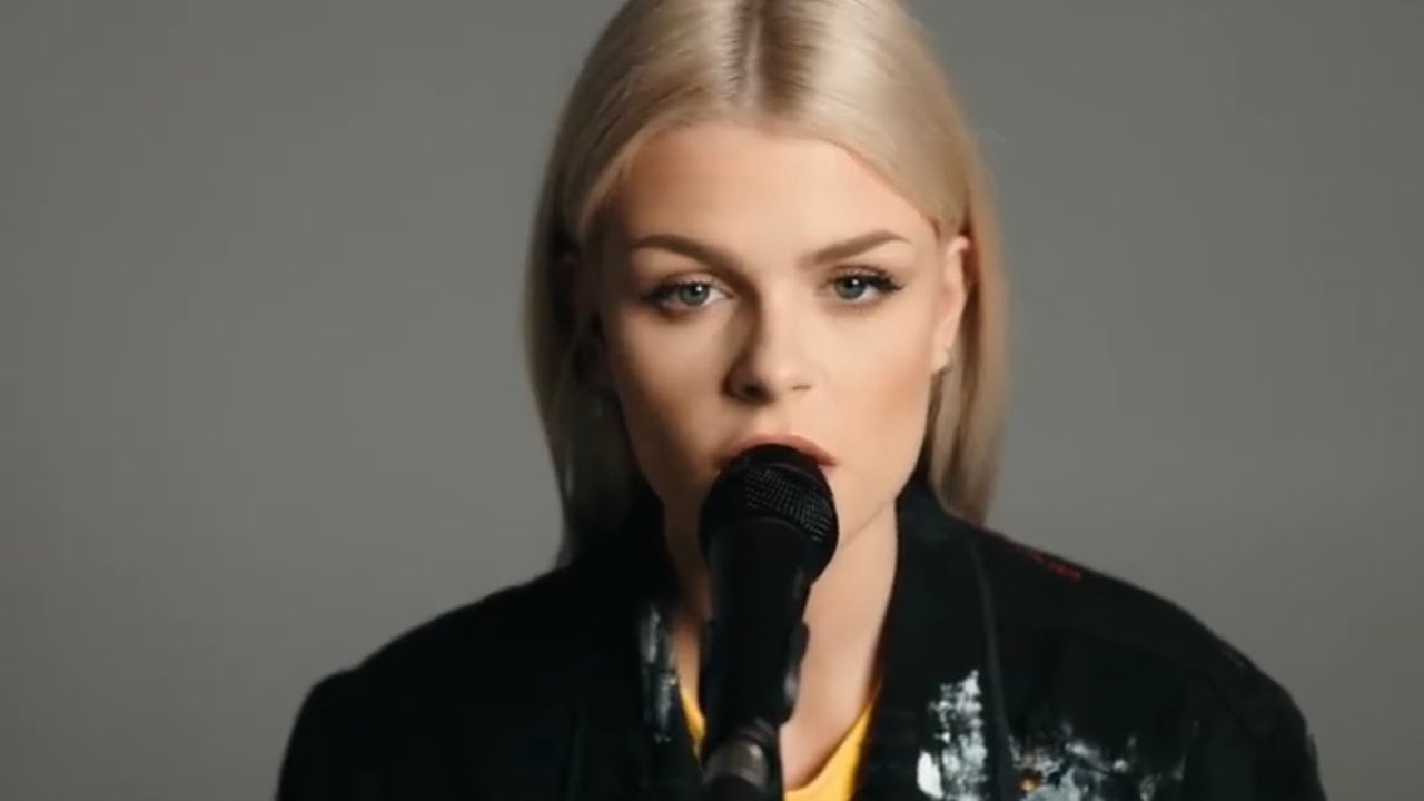 SOS - Avicii ft. Aloe Blacc (Cover By: Davina Michelle) - YouTube