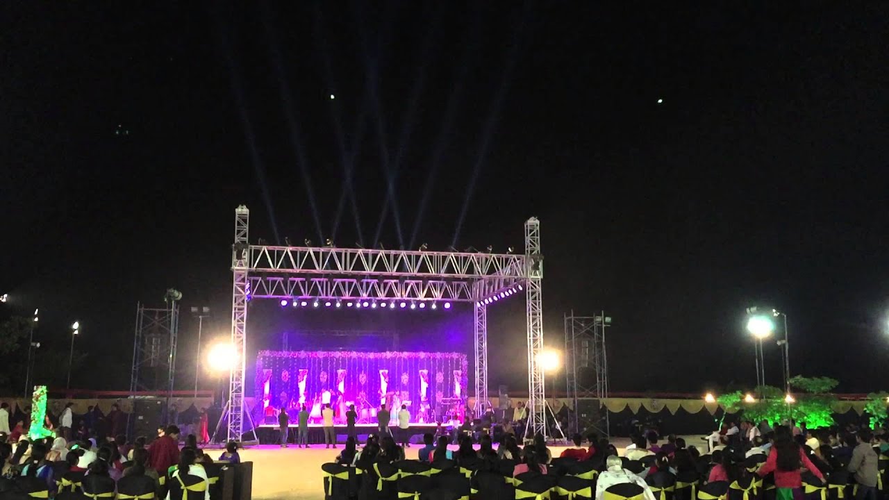 Lights Dance With Beets - YouTube