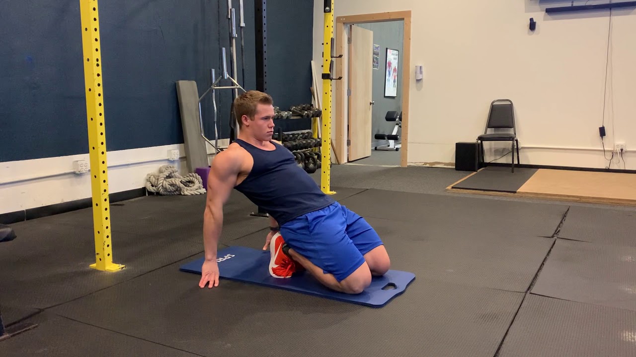 Kneeling Quad/Shoulder Stretch Exercise Demonstration - YouTube