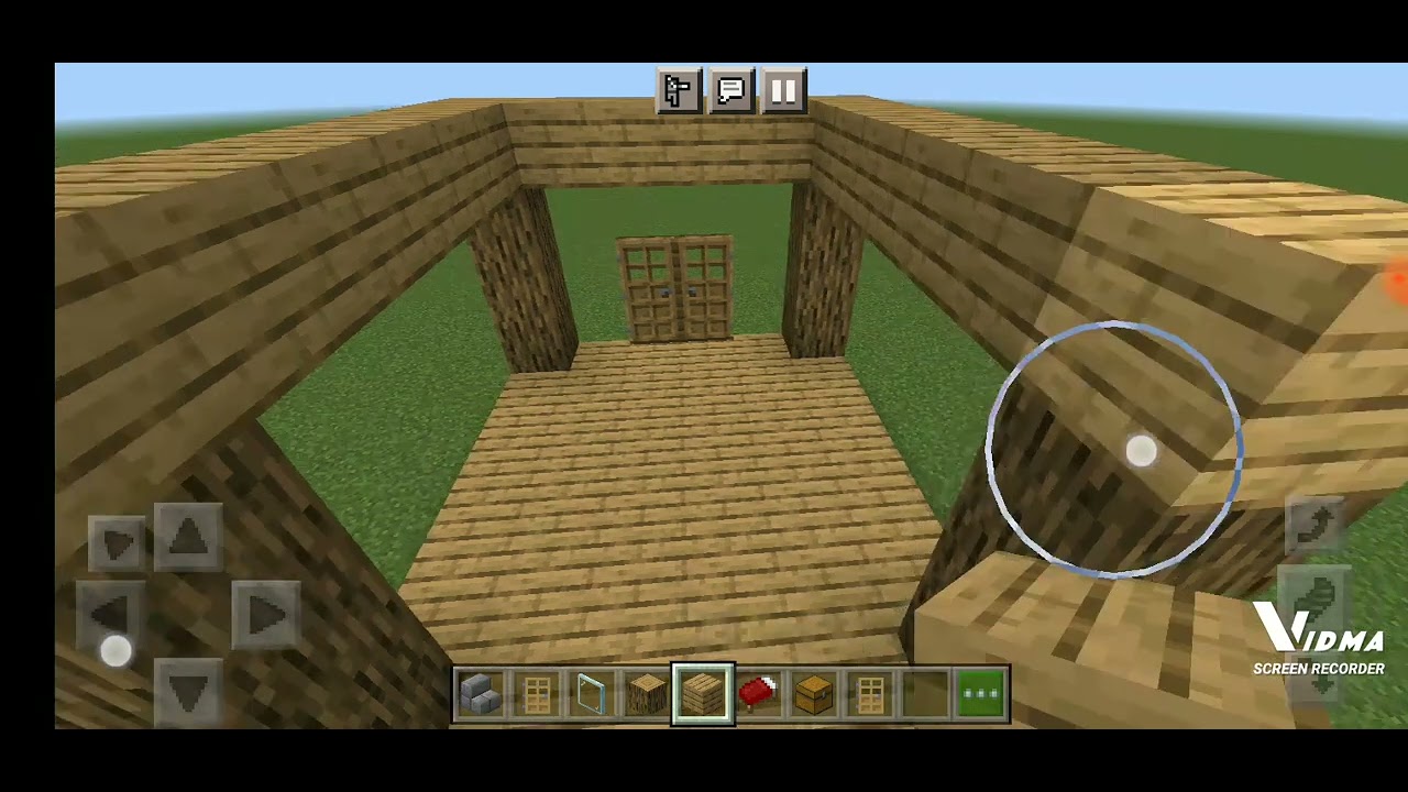 Building a Minecraft House! (Out of space!) - YouTube