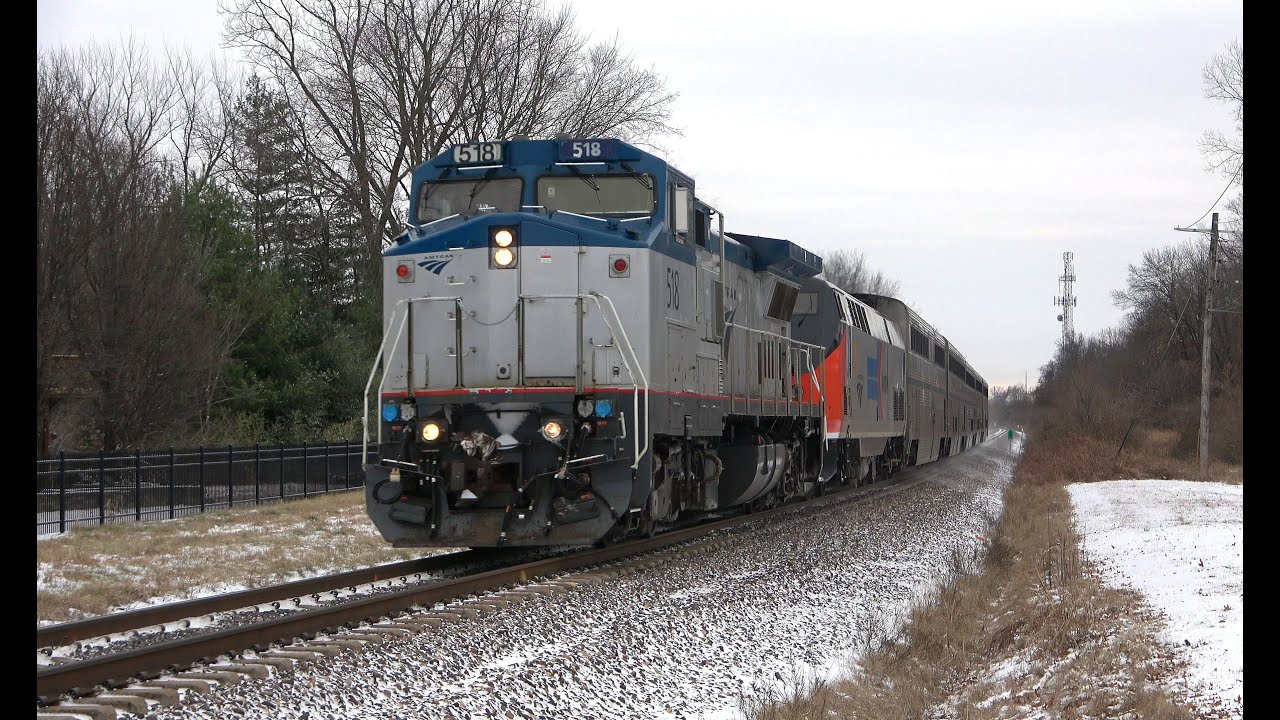 Unreal Amtrak Lashup! AMTK 518 & AMTK 161 On Train 22 In STL (12/26/22 ...