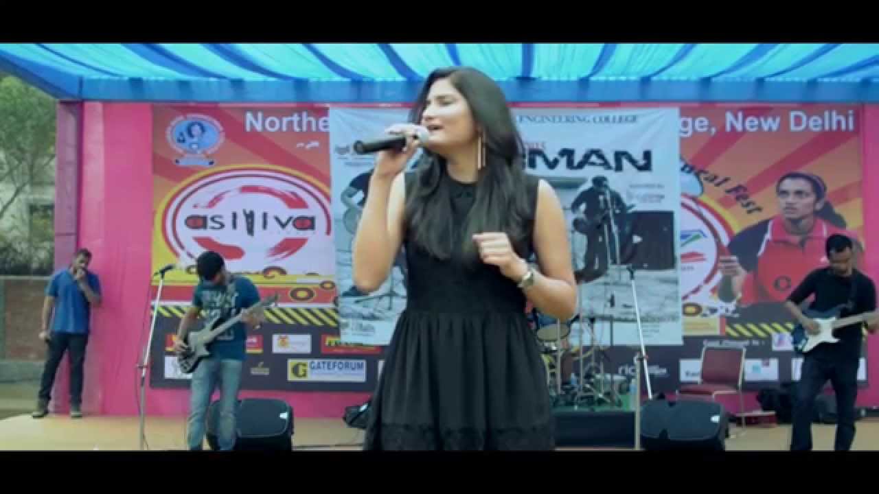 Aagman performing Live at NIEC - YouTube