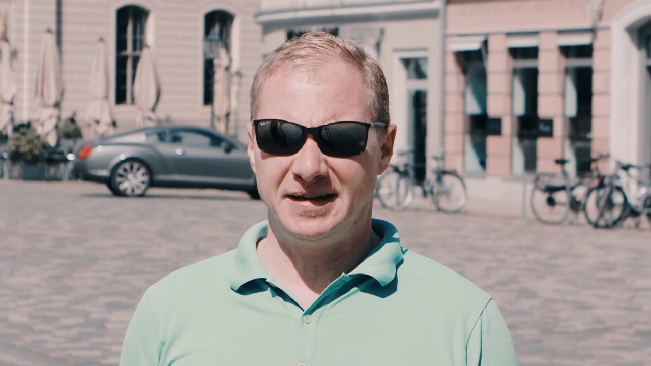Gastronom Robert Gössel zur Aktion "Leere Stühle" - YouTube