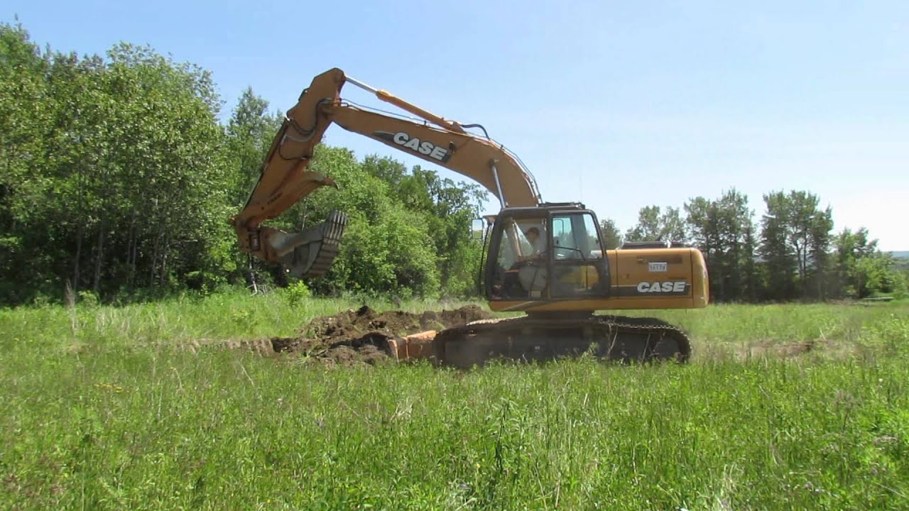 Craig Manufacturing - CASE CX210B Excavator With HD Bucket, Leveling ...