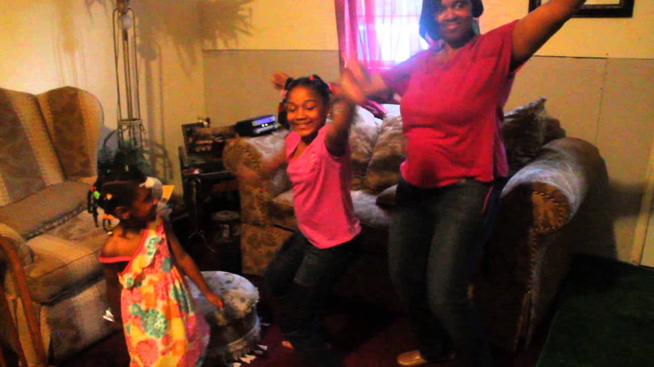 Tolbert Twins acting silly..lol - YouTube