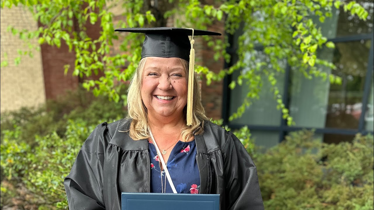 Happy Graduation Mom ️ - YouTube