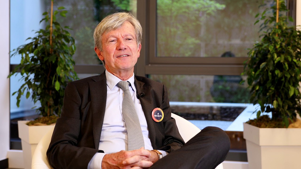 Patrick MILON, Associé, présente le cabinet de façon décalée... - YouTube