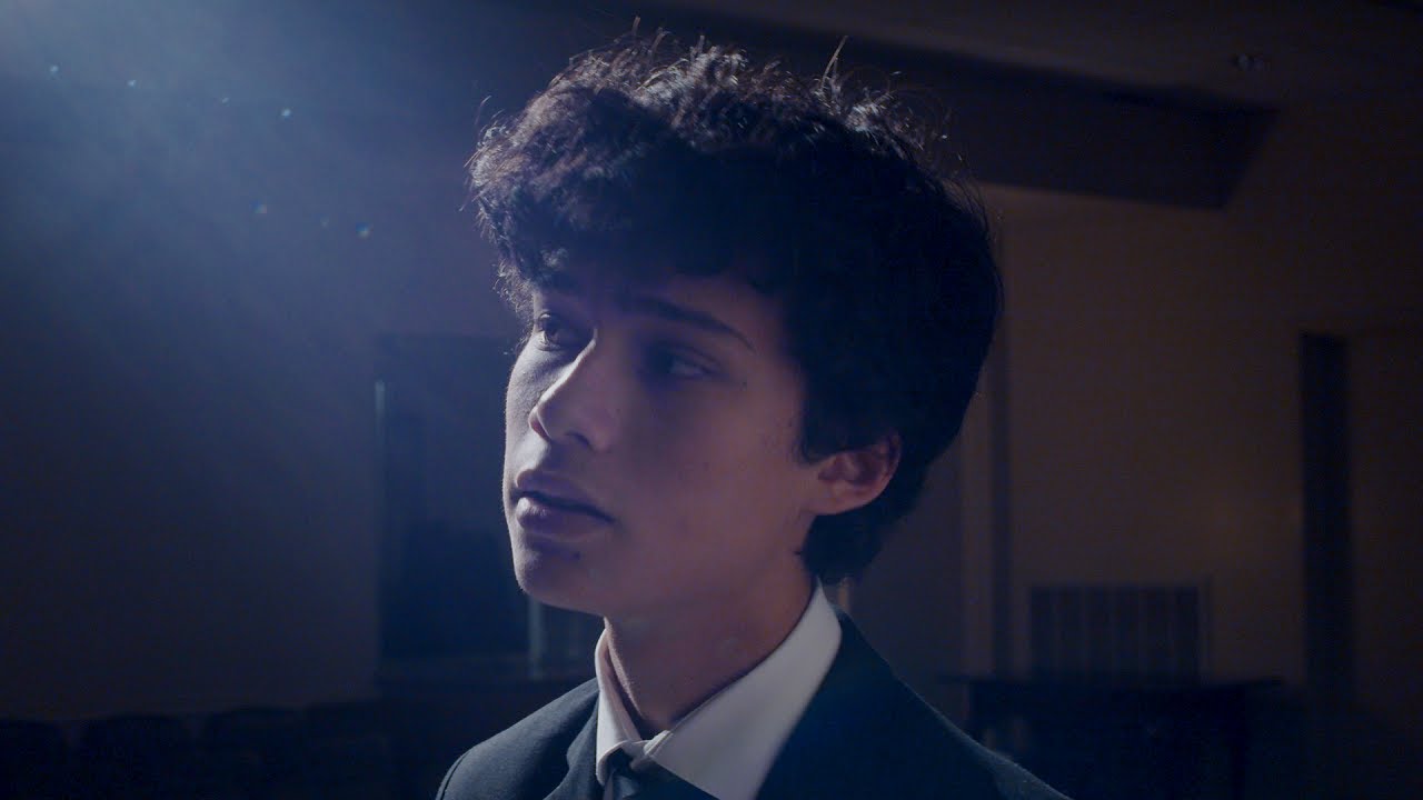 Daniel Sinclair - Borderline (Official Music Video) - YouTube