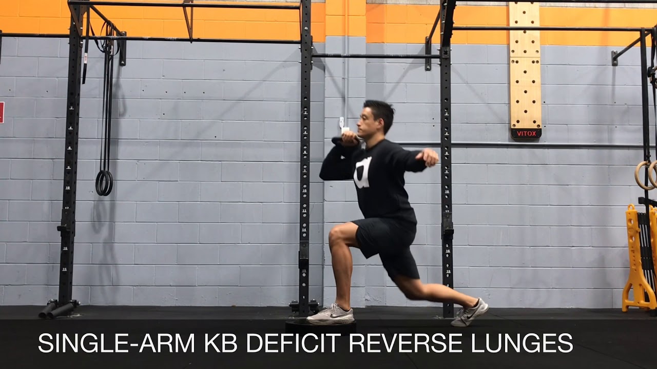 SINGLE-ARM KB DEFICIT REVERSE LUNGE - YouTube