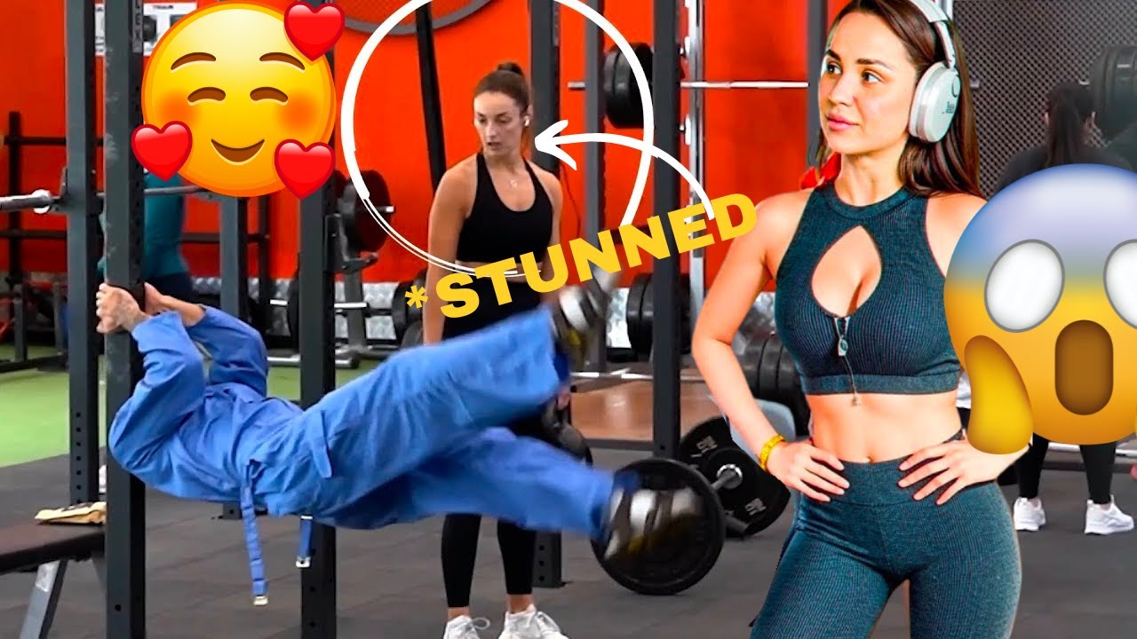 CRAZY Powerlifter shocks PEOPLE in the gym Prank | BEST REACTIONS of ...