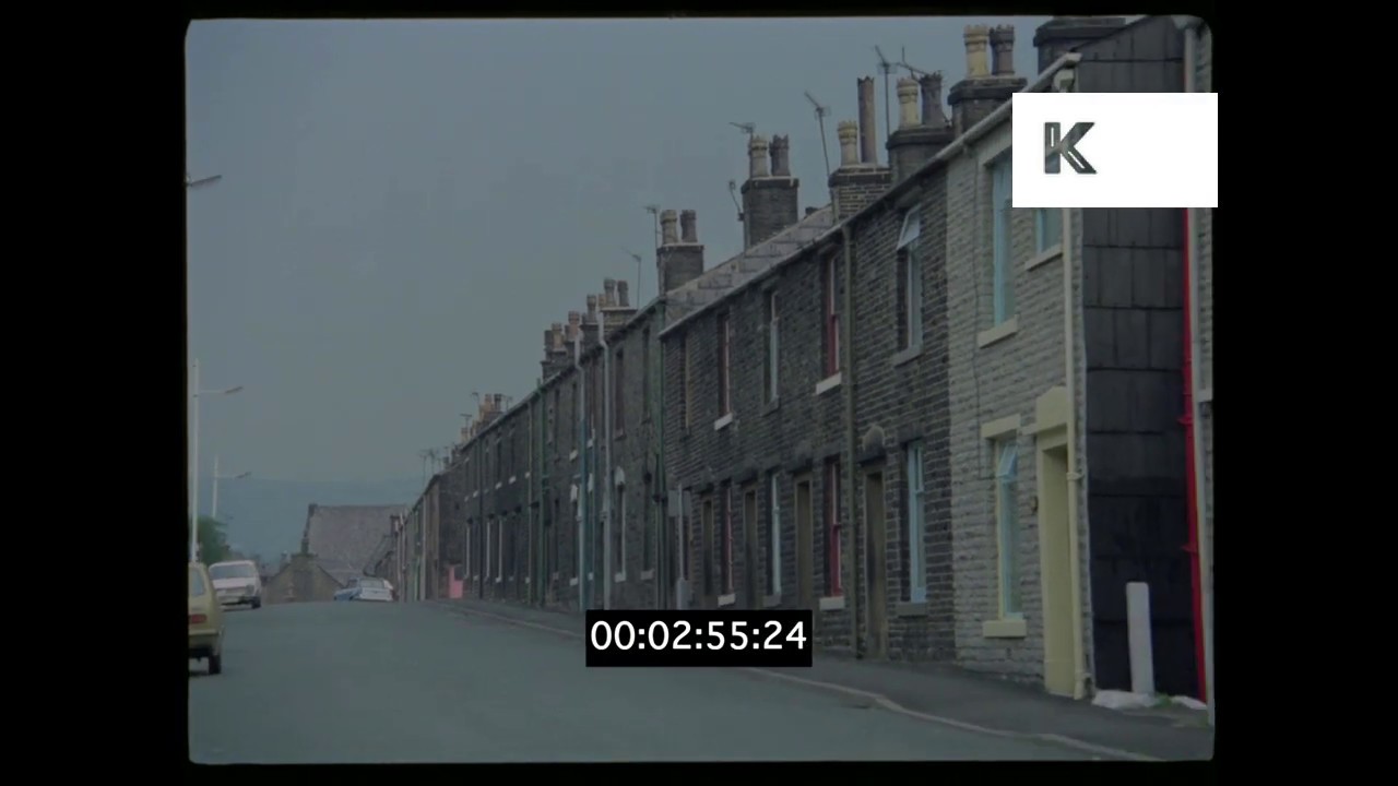 1960s Town in Northern England, Cobbled Streets, HD - YouTube