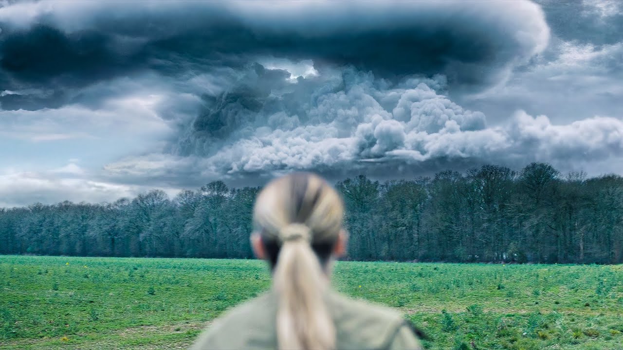 People Flee as Strange Clouds Start Pouring ACID That Melts Everything ...
