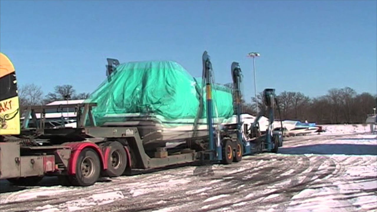 Boat trailer loading and unloading with Sublift - YouTube