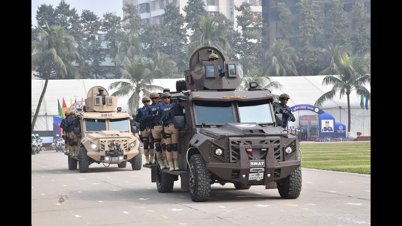 Hell march.. Bangladesh Police special force Special Weapons & Tactics ...
