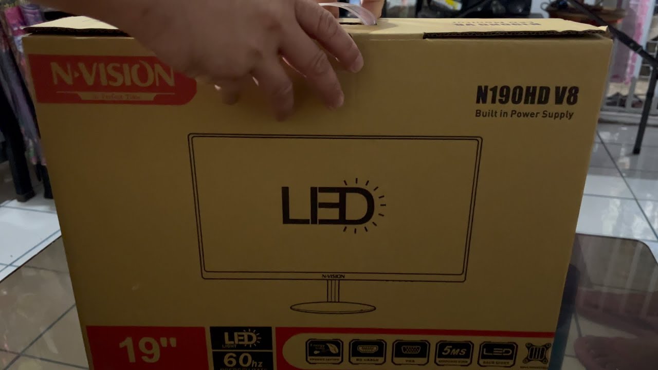 NVISION 19 inches Monitor "UNBOXING" - YouTube