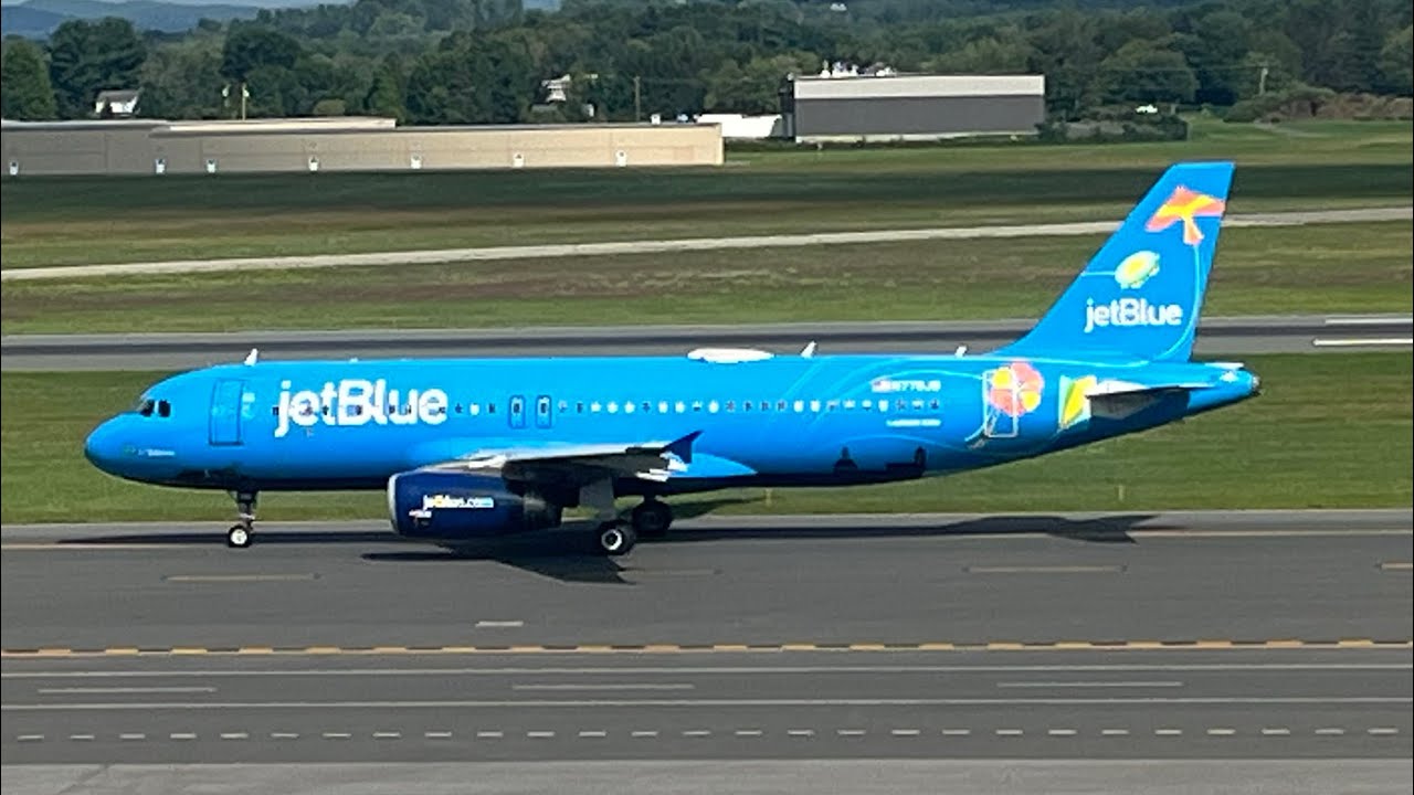 JetBlue bluericua livery at Albany International Airport ️🛬 - YouTube