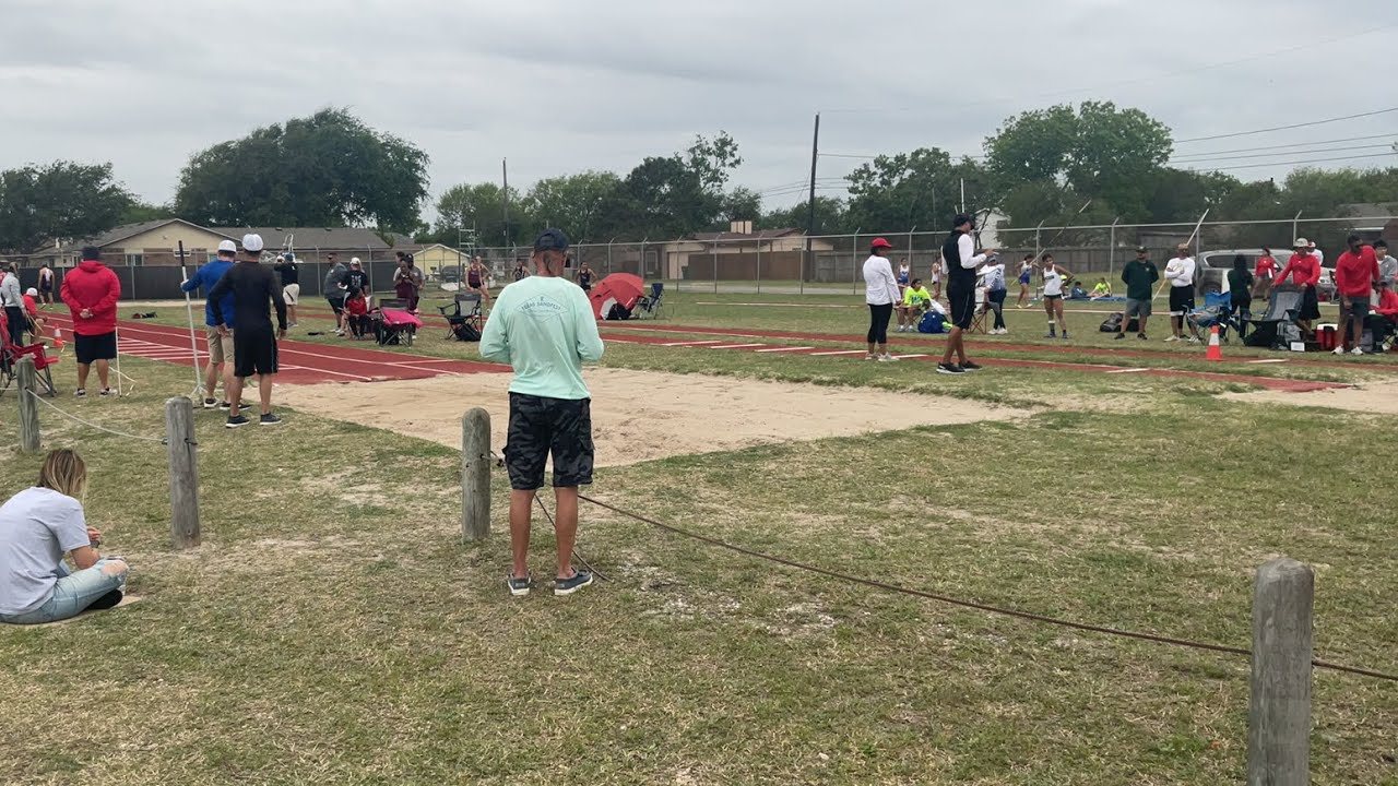 Boys High Jump - District 29-30 5A Area Track Meet - YouTube