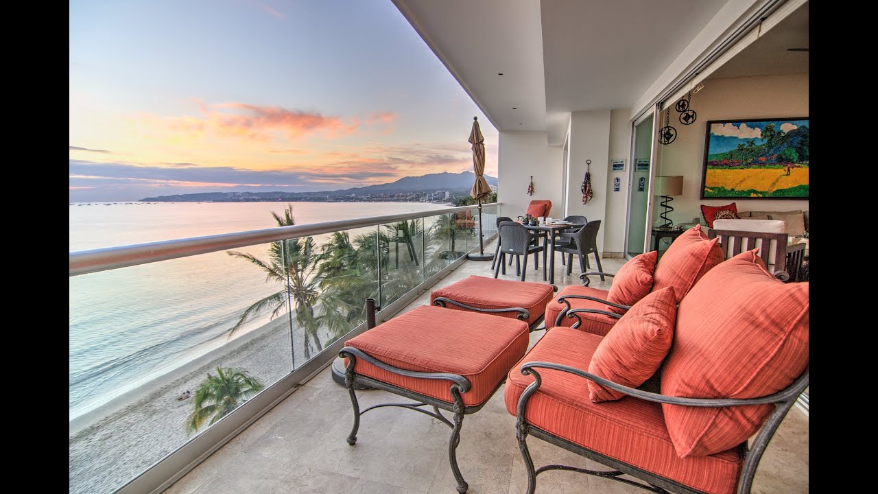 Bucerias Rentals: 2BR Beachfront Condo in Nova w/ Office & Panoramic ...