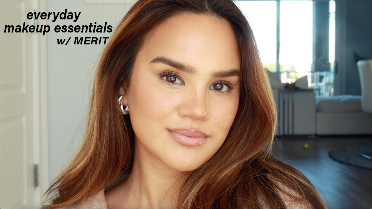 My Everyday Makeup Essentials - YouTube