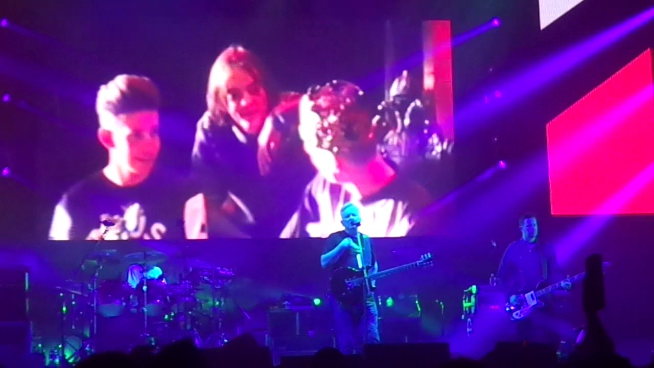 New Order - Restless - Sao Paulo, Brazil 2016 - YouTube