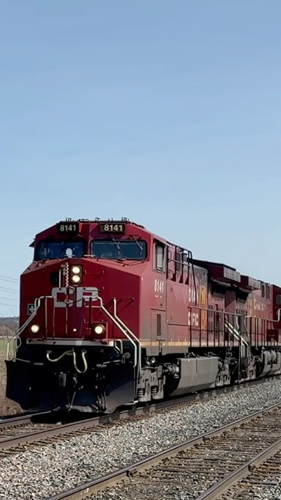 HORN HAPPY! CP 8141 leads CPKC 421 - YouTube