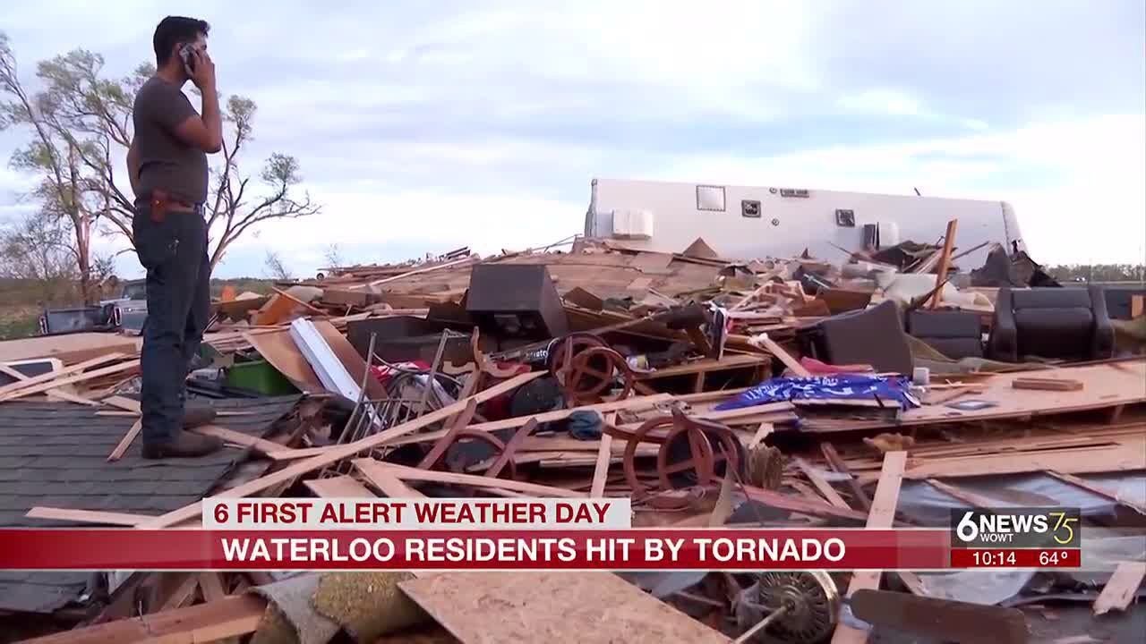 Waterloo residents deal with tornado devastation - YouTube