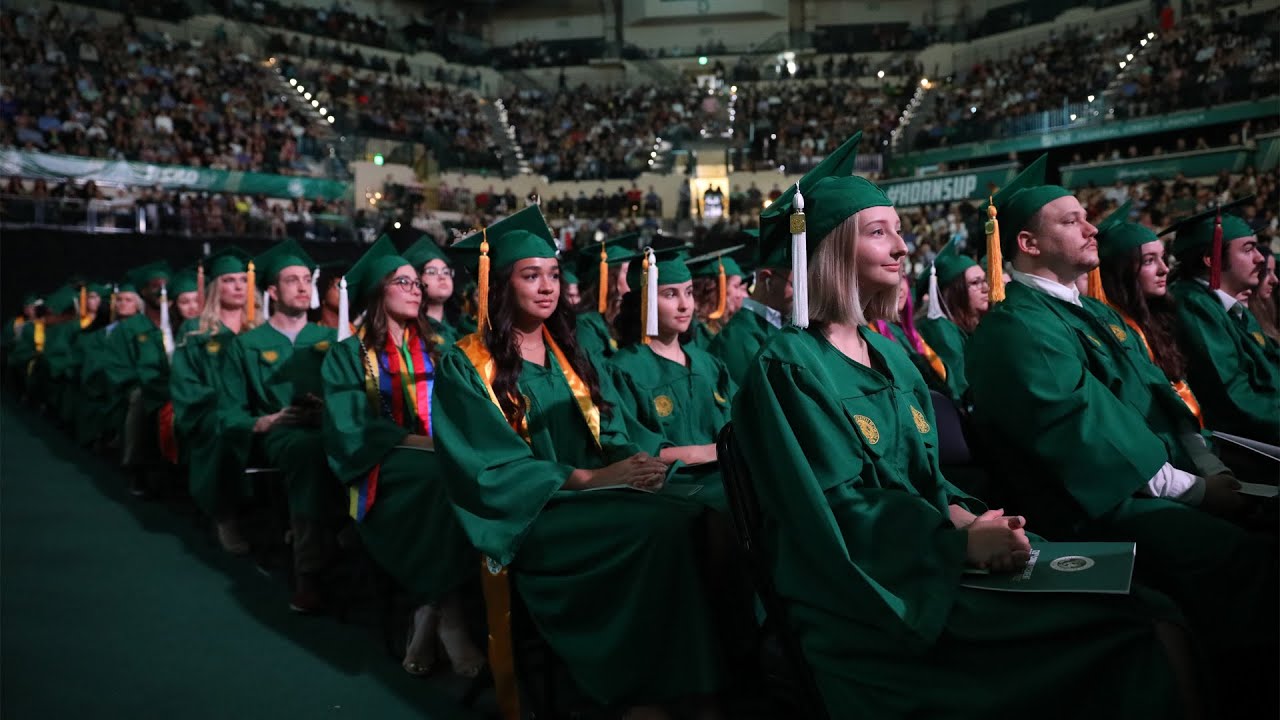 2022 Winter Commencement Recap - YouTube