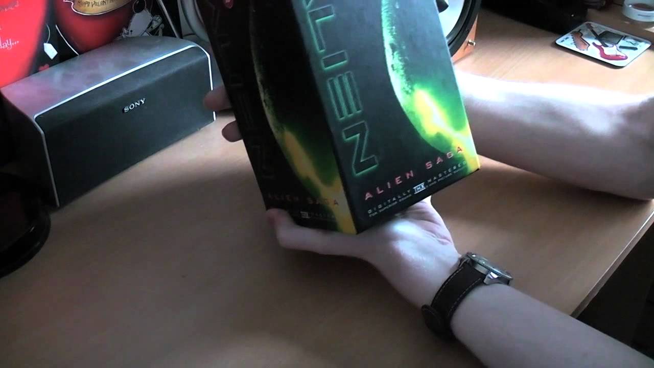 Unboxing: Alien Quadrilogy (VHS Boxset) - YouTube