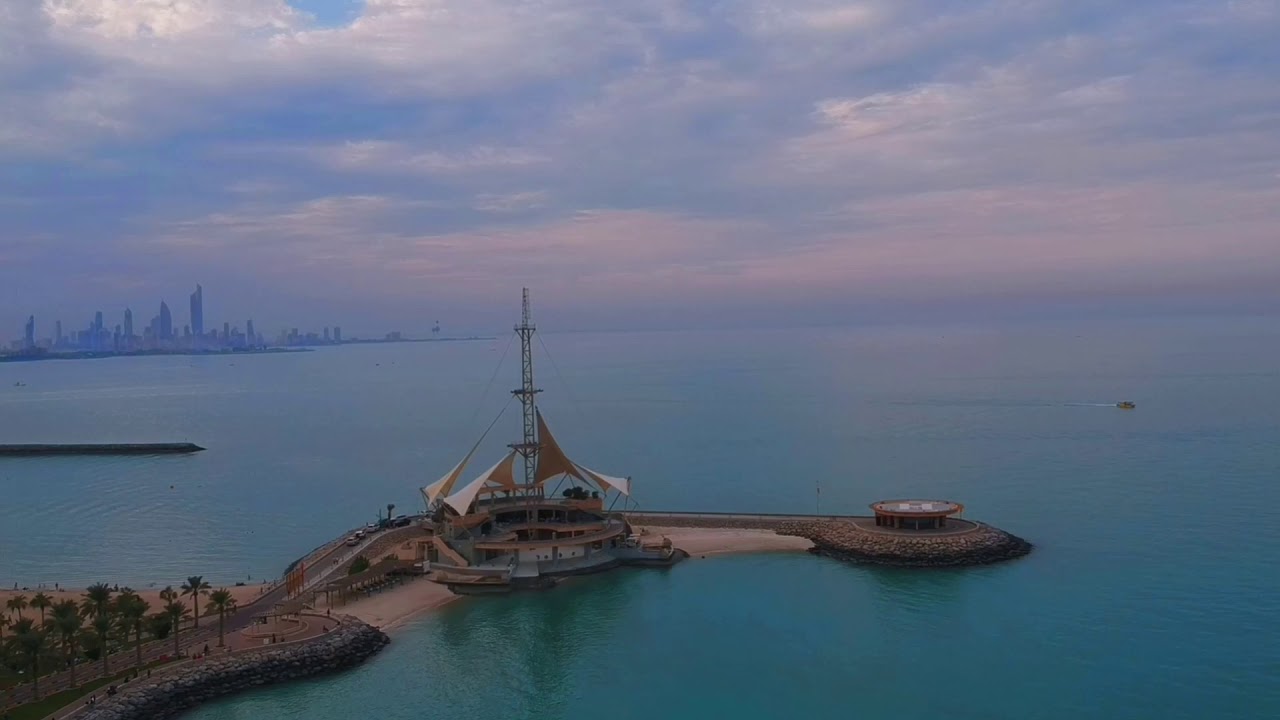 الكويت من السماء kuwait from the sky - YouTube