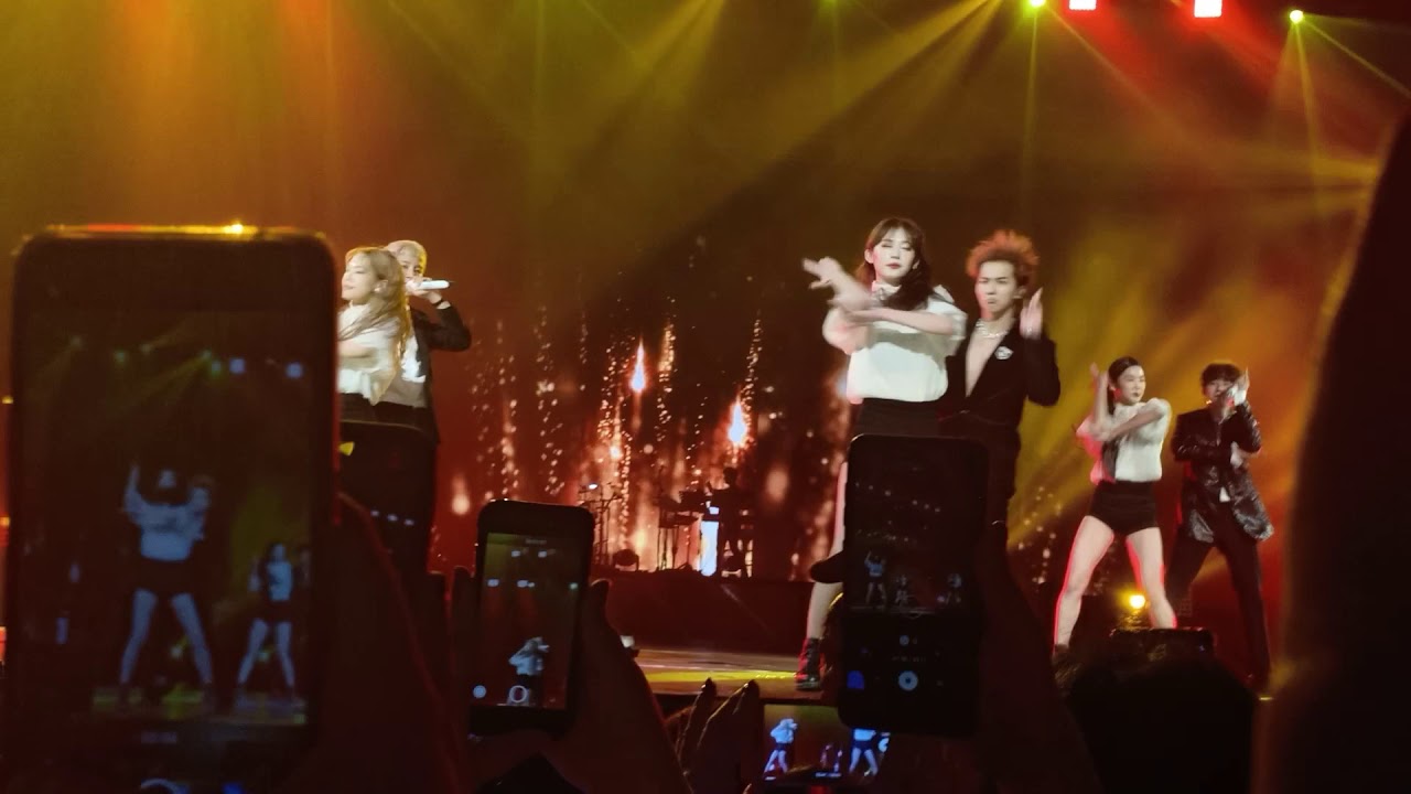 [Dress up] Winner Cross Tour in Manila 25 January 2020 - YouTube