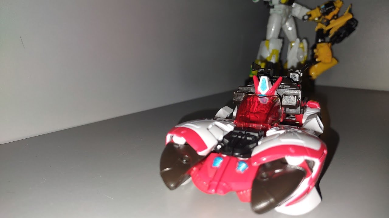 Legacy Velocitron speedia 500 Cybertron Override review - YouTube