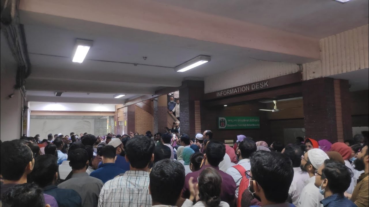 Doctors going on strike | press conference - YouTube