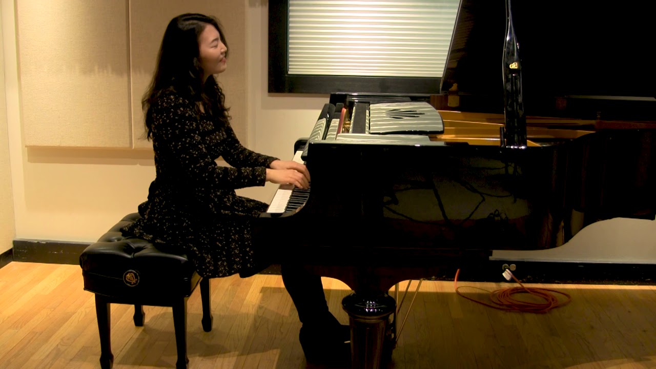 Jeeyoon Kim performs Grieg's Wedding Day at Troldhaugen in Studio A ...