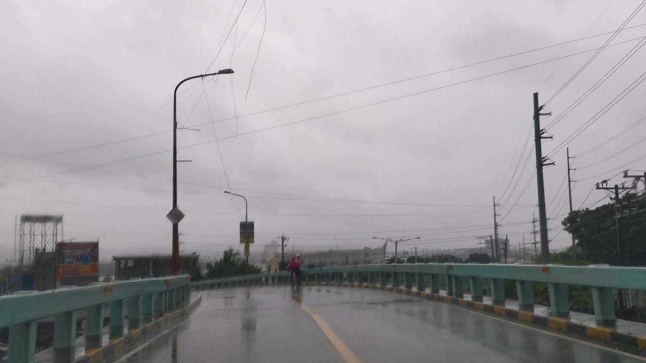 UPDATE/ NOT PASSABLE ANG BONIFACIO AVE. MARIKINA// BAHA ABOT NA SA ...