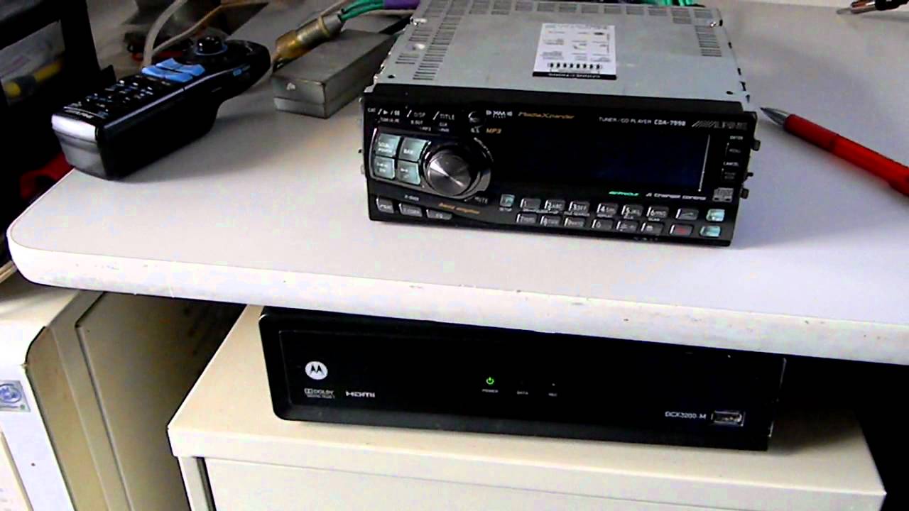 ALPINE 7998 No Display - YouTube