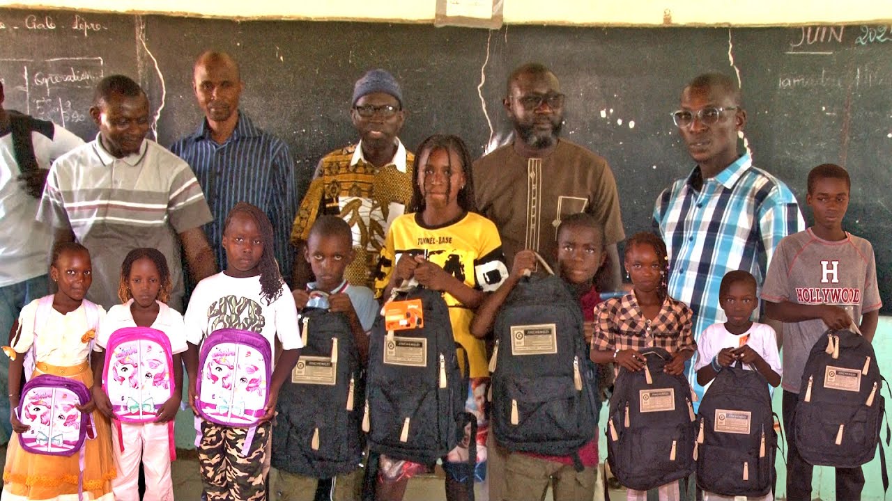 Promotion de l’excellence : 107 élèves honorés par la commune de Ndombo ...
