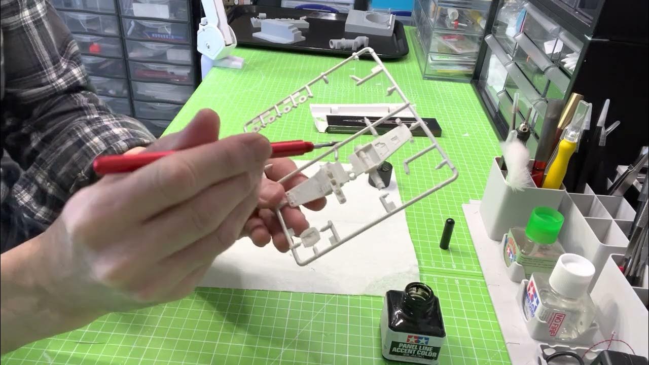 Modellers Precision Panel Line Pen - YouTube