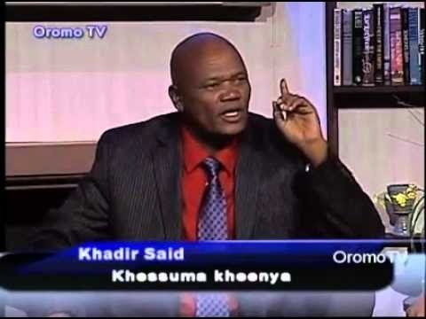 Oromo Singer Kedir Sied singing about cutting the heads of Christians ...