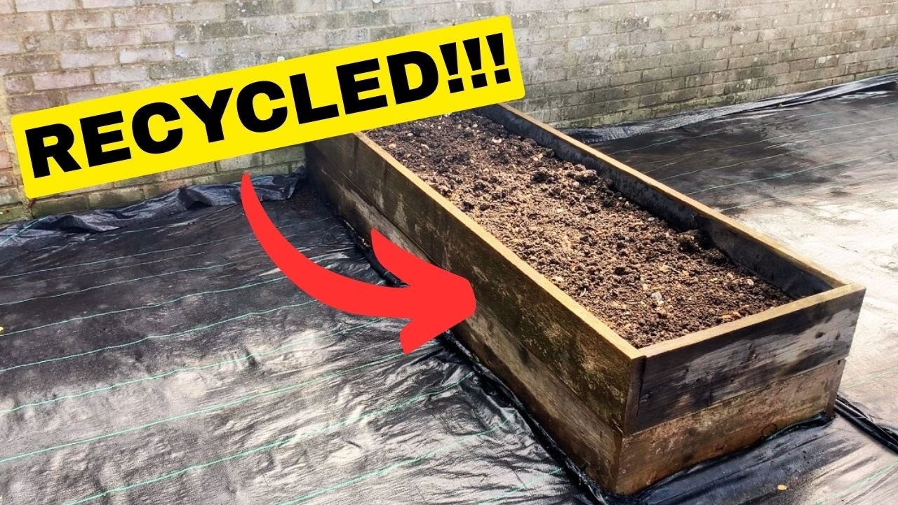 I Made A RAISED BED Out Of Old Scaffold Boards! - YouTube