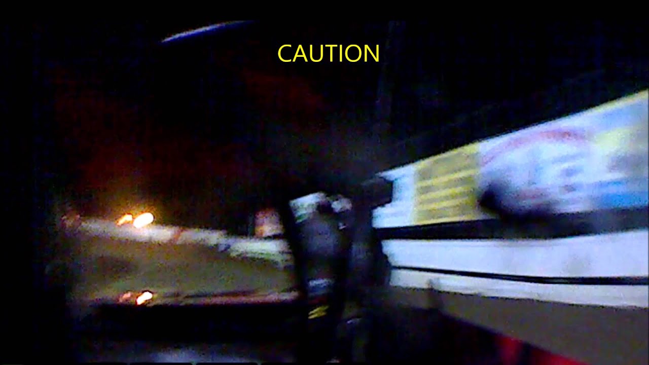 04/25/2015 Eric Englert #35 Wheel 2 Wheel Raceway Main Event Onboard ...