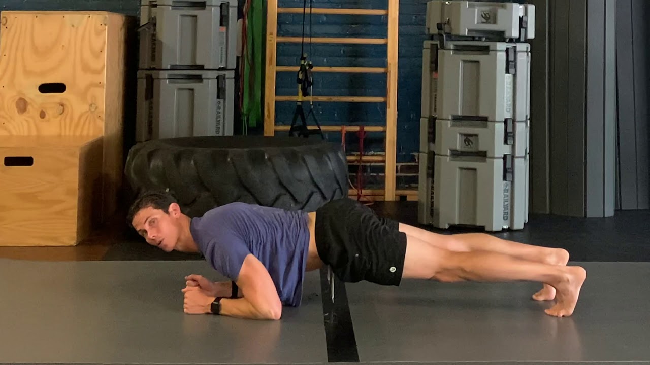 How to Build a Strong Core and Healthy Feet - YouTube