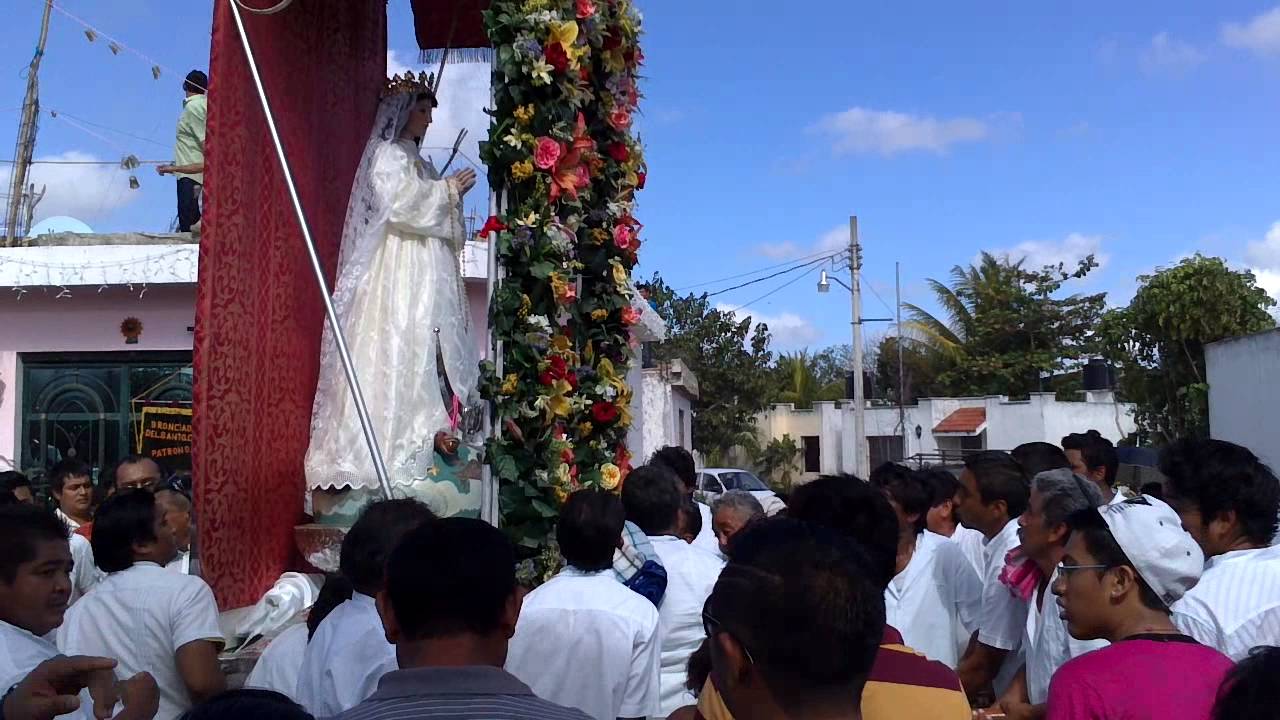 Entrada a Hunucma 2014 - YouTube