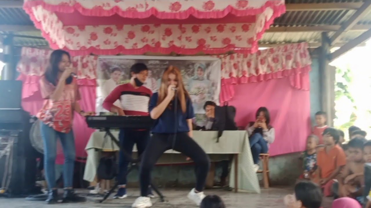 Bulaklak - nagsawa Ren Ang audience sa mainit na sayaw ni Nor-Ain ...