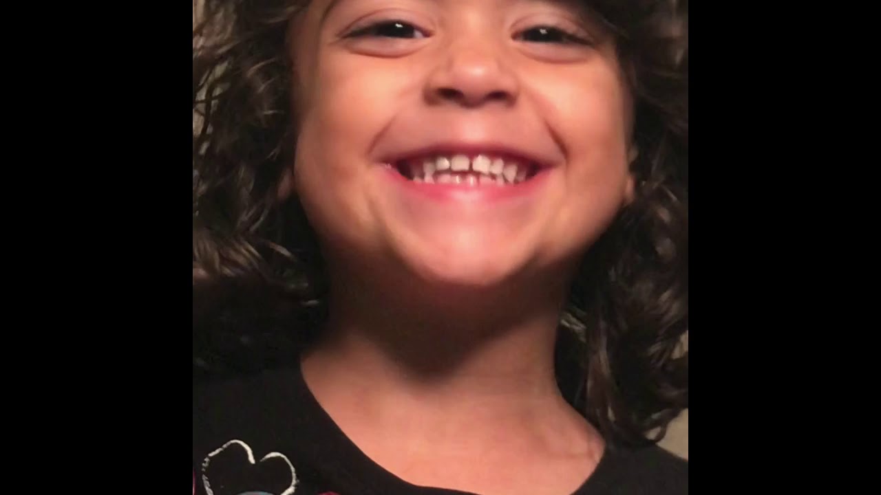 SILLY PUTTY!! (MEGA FLARP NOISE PUTTY) - YouTube