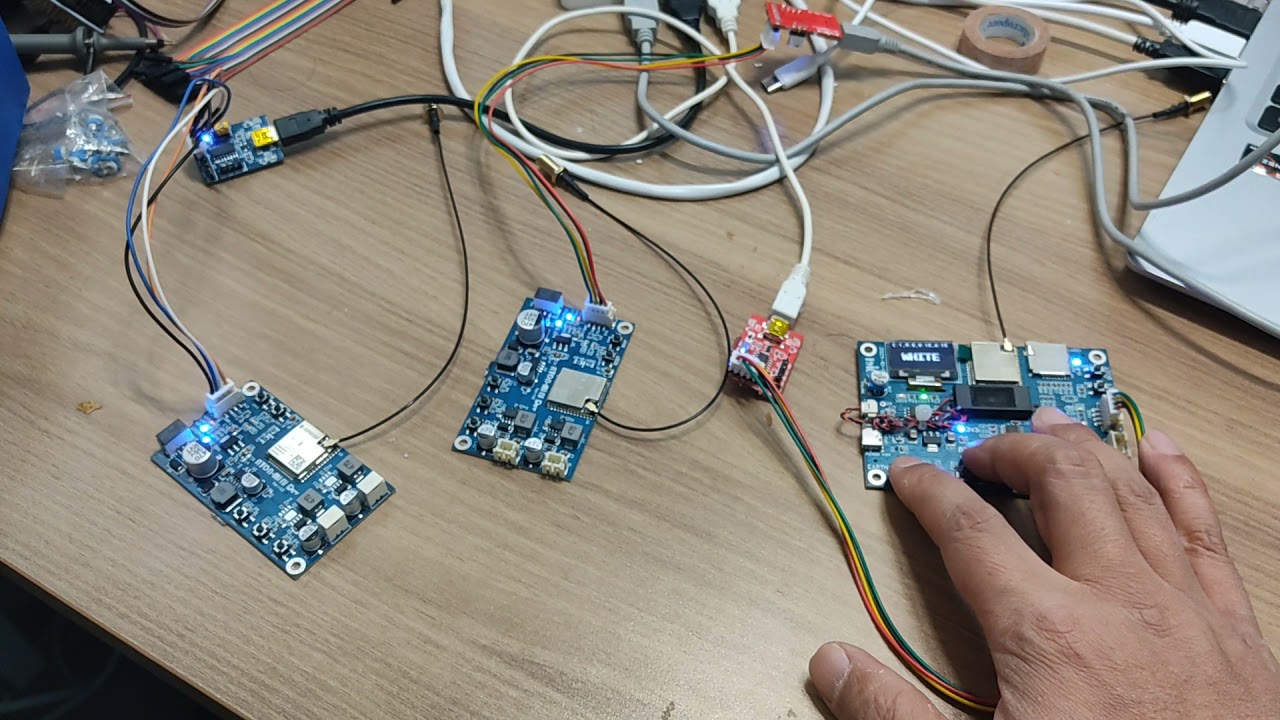 esp32 painless mesh sync test - YouTube