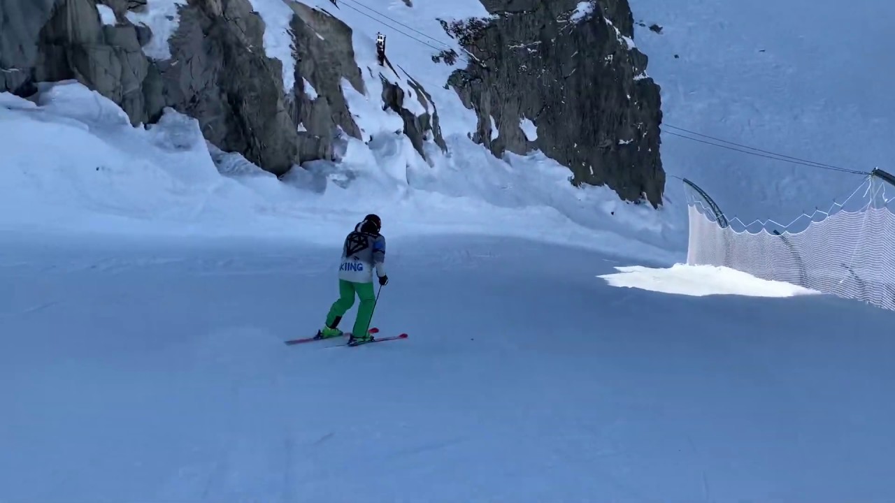 Splendida discesa dalla Pista Paradiso al Presena Tonale - YouTube